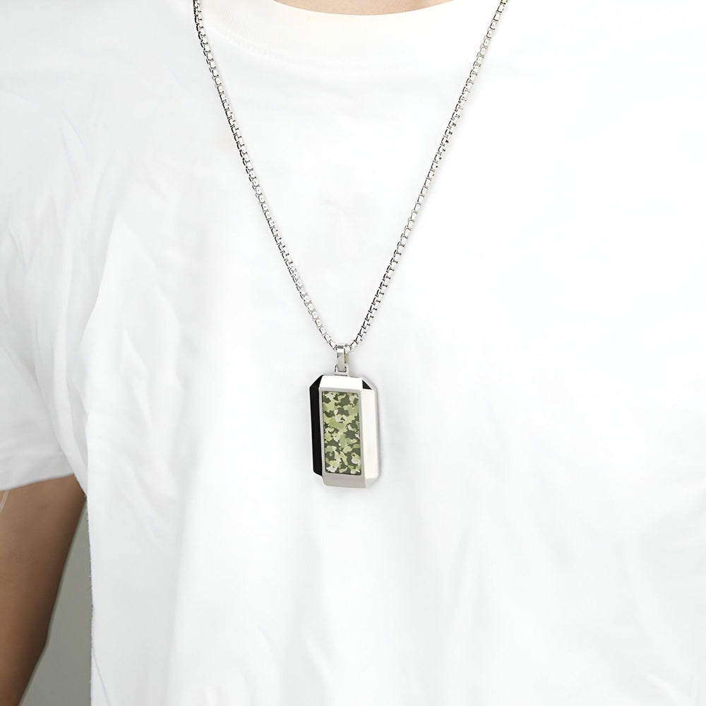 Collier militaire homme, pendentif rectangulaire camouflage sur chaîne