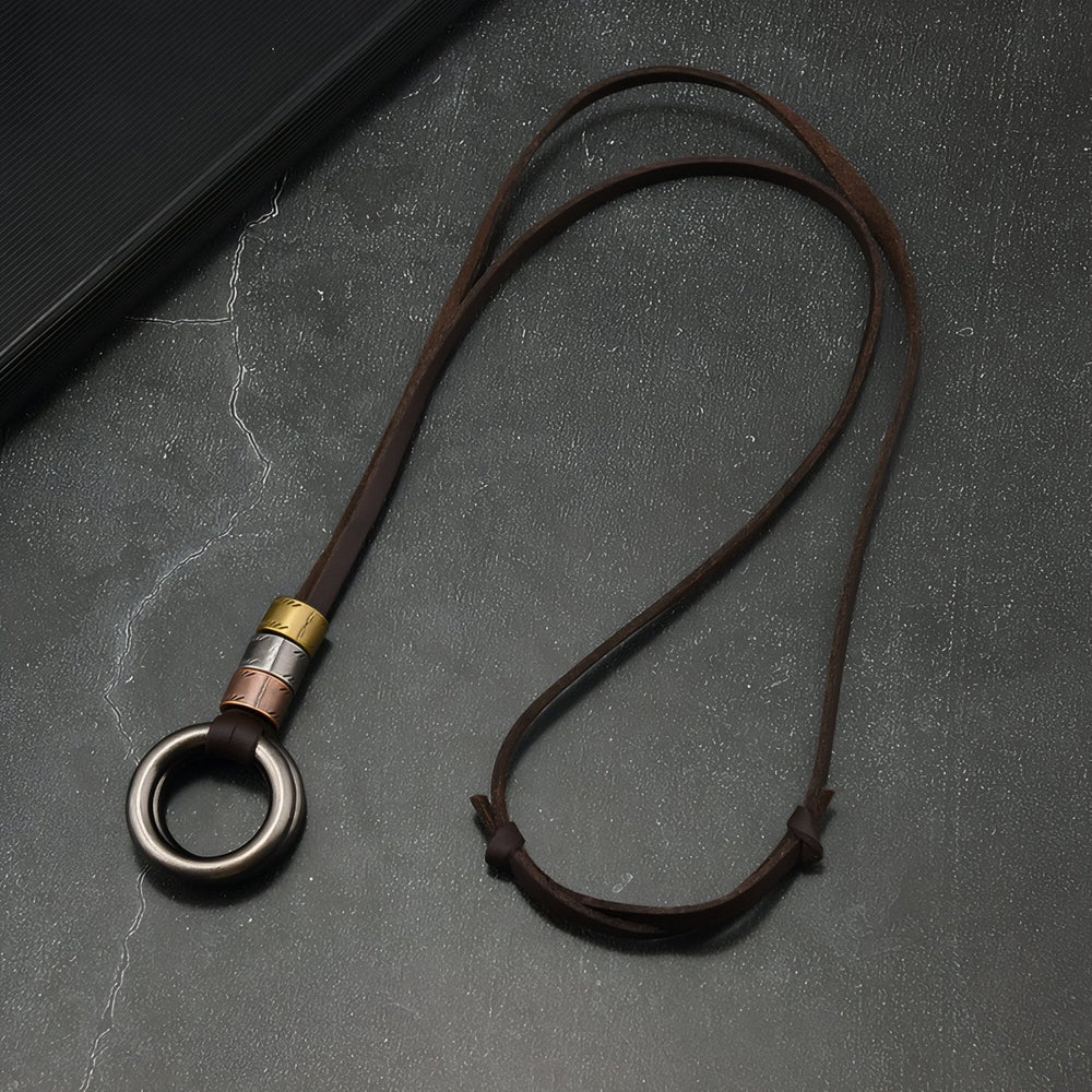 Collier mixte en cuir marron, pendentif anneaux en métal vintage, styl
